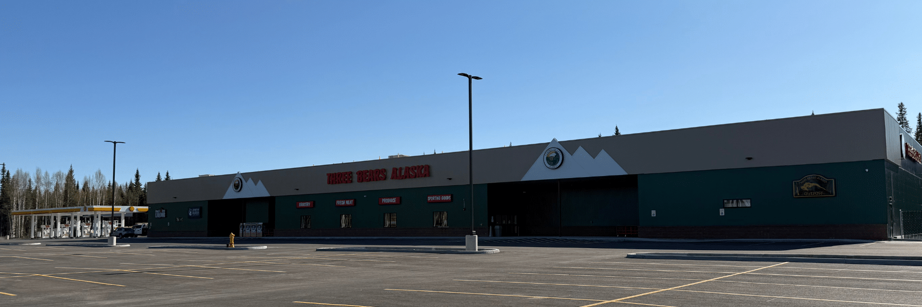 North Pole Three Bears Store - Three Bears Alaska